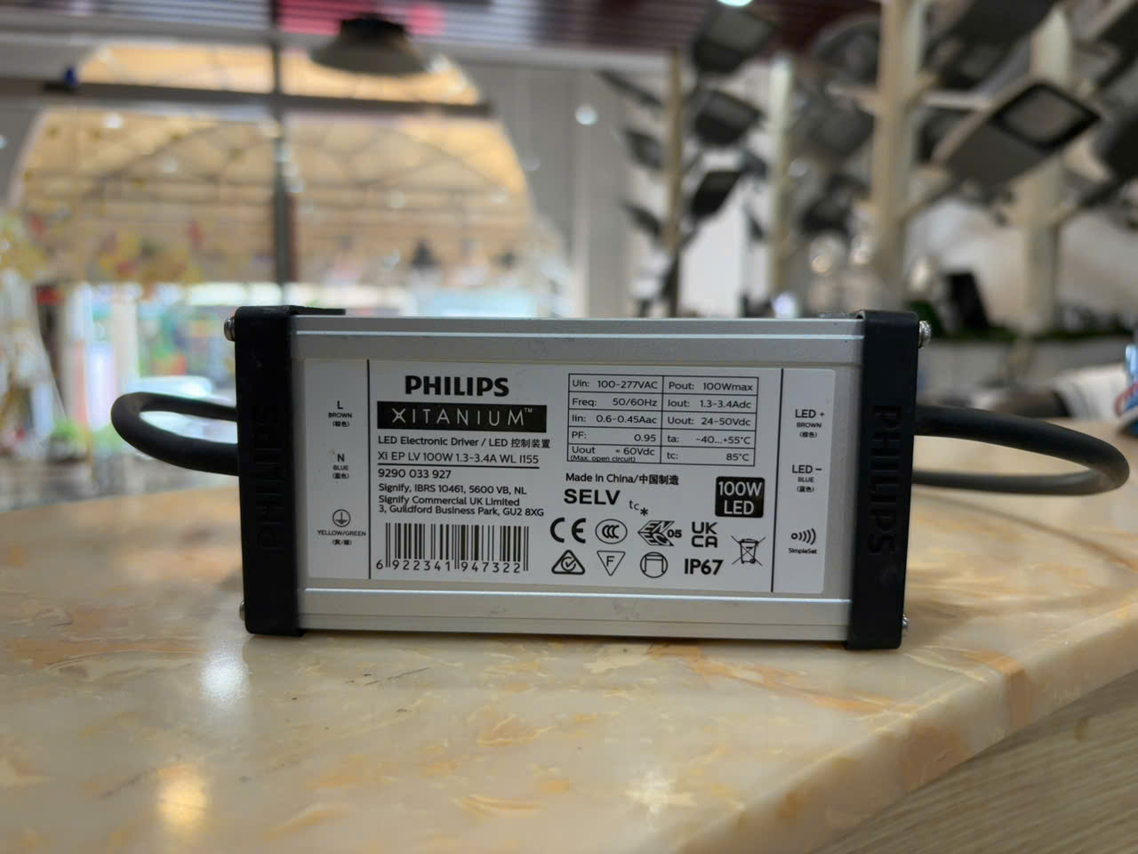 Bộ nguồn/Driver đèn Led Philips Xi EP LV 100W 1.3-3.4A WL I155